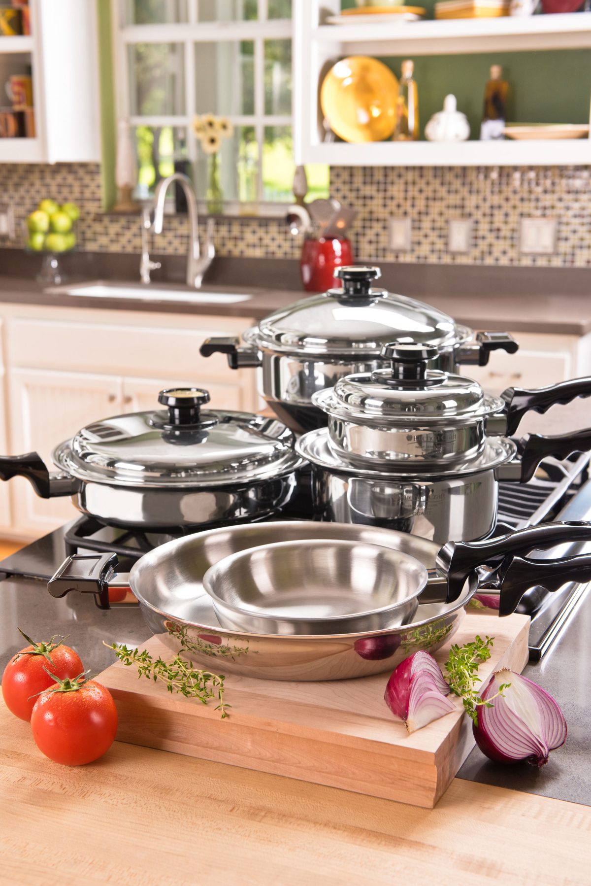 Why is Stainless Steel the Best Material for Cookware? - Kitchen Craft ...